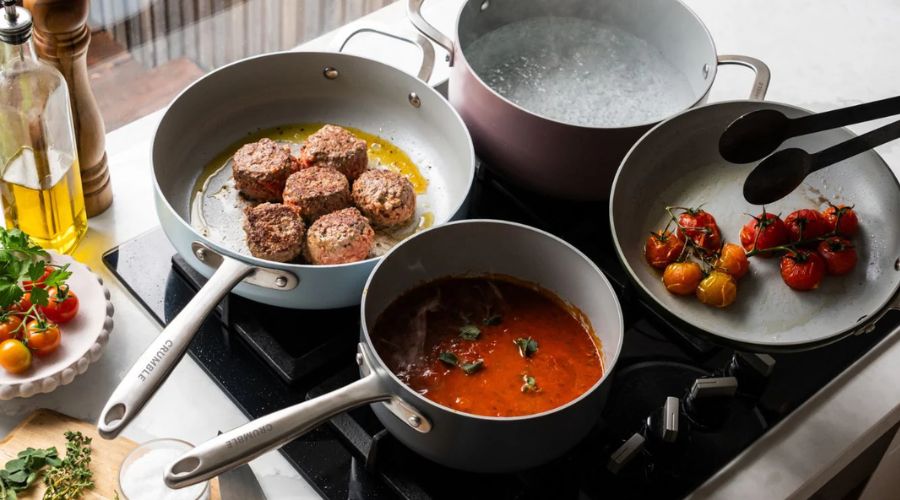 The Best Materials for Casserole Pots and What to Consider – Crumble ...